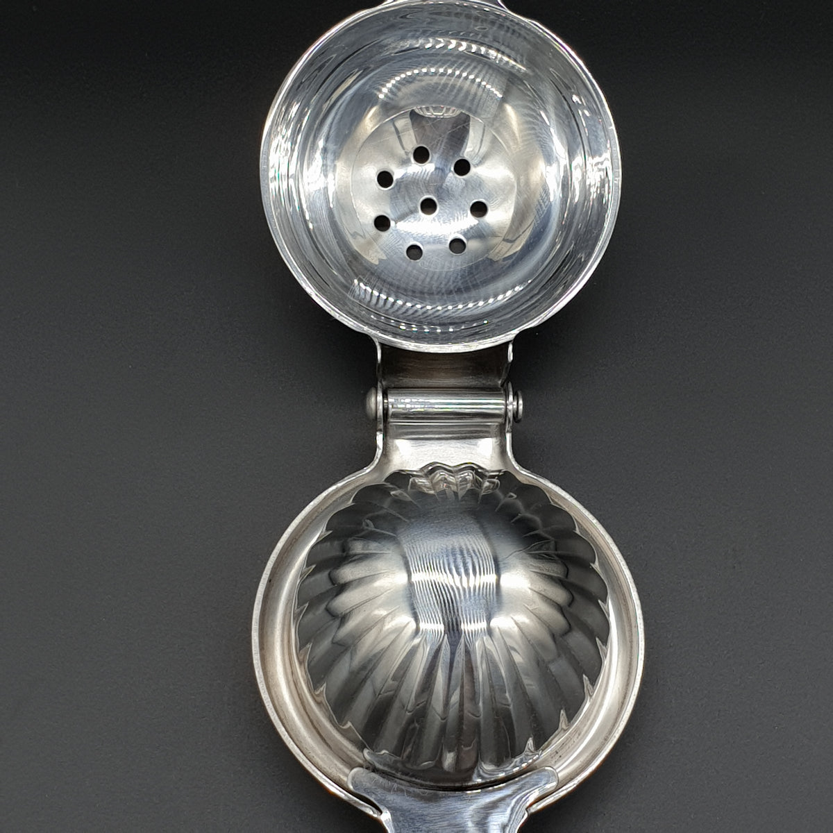 Stainless Heavy Duty Citrus Lemon Lime Squeezer – Cocktail Corner Barware
